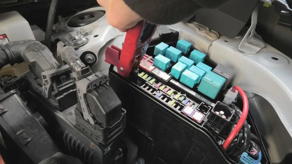 How to Jump Start Toyota Rav4 Hybrid - DIYCarExpert