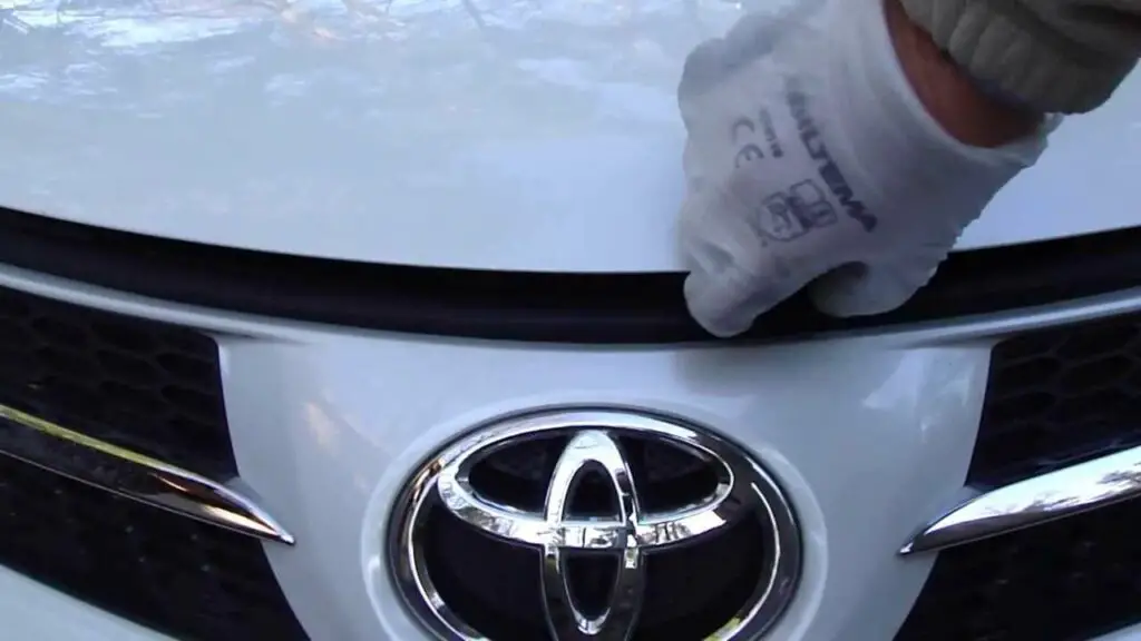 How to Open Hood of Toyota Rav4 - DIYCarExpert